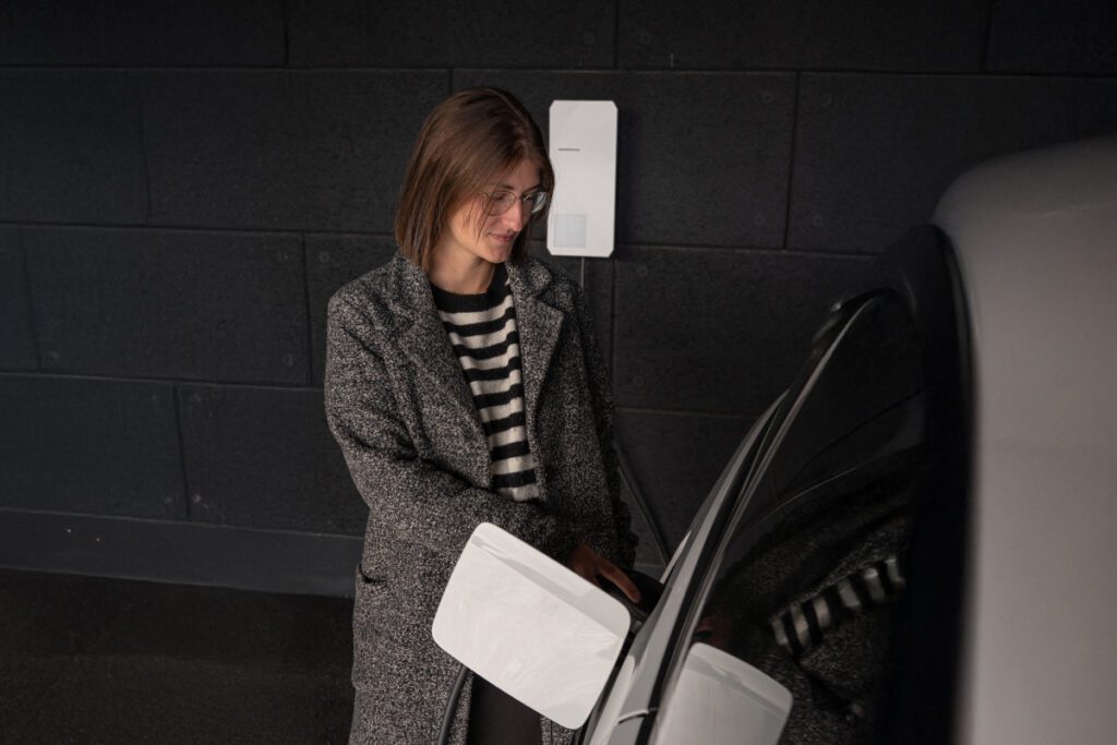 Wallbox 22 kW Tree – Fully Integrated EV Charging